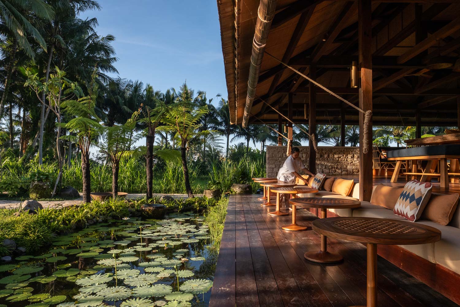 About Us: Begawan Biji